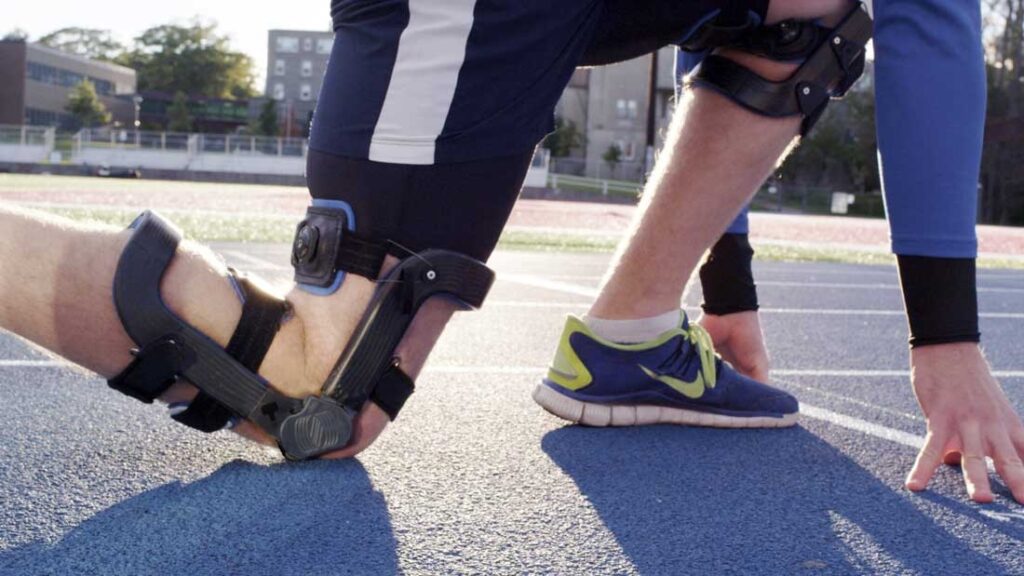 Finding the Right Knee Support: A Guide to Brace, Cap, and Walker ...